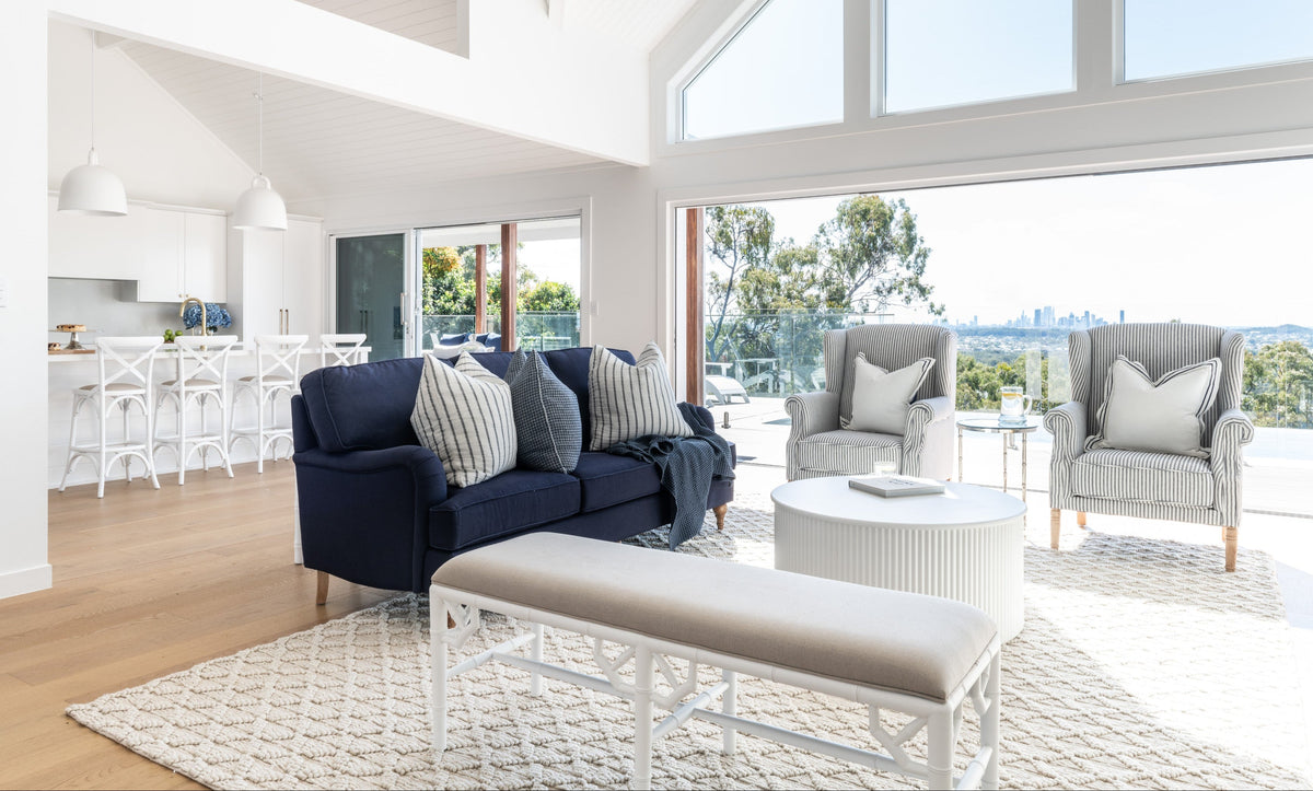 Hamptons Living Room - Create a Stunning Coastal Living Room